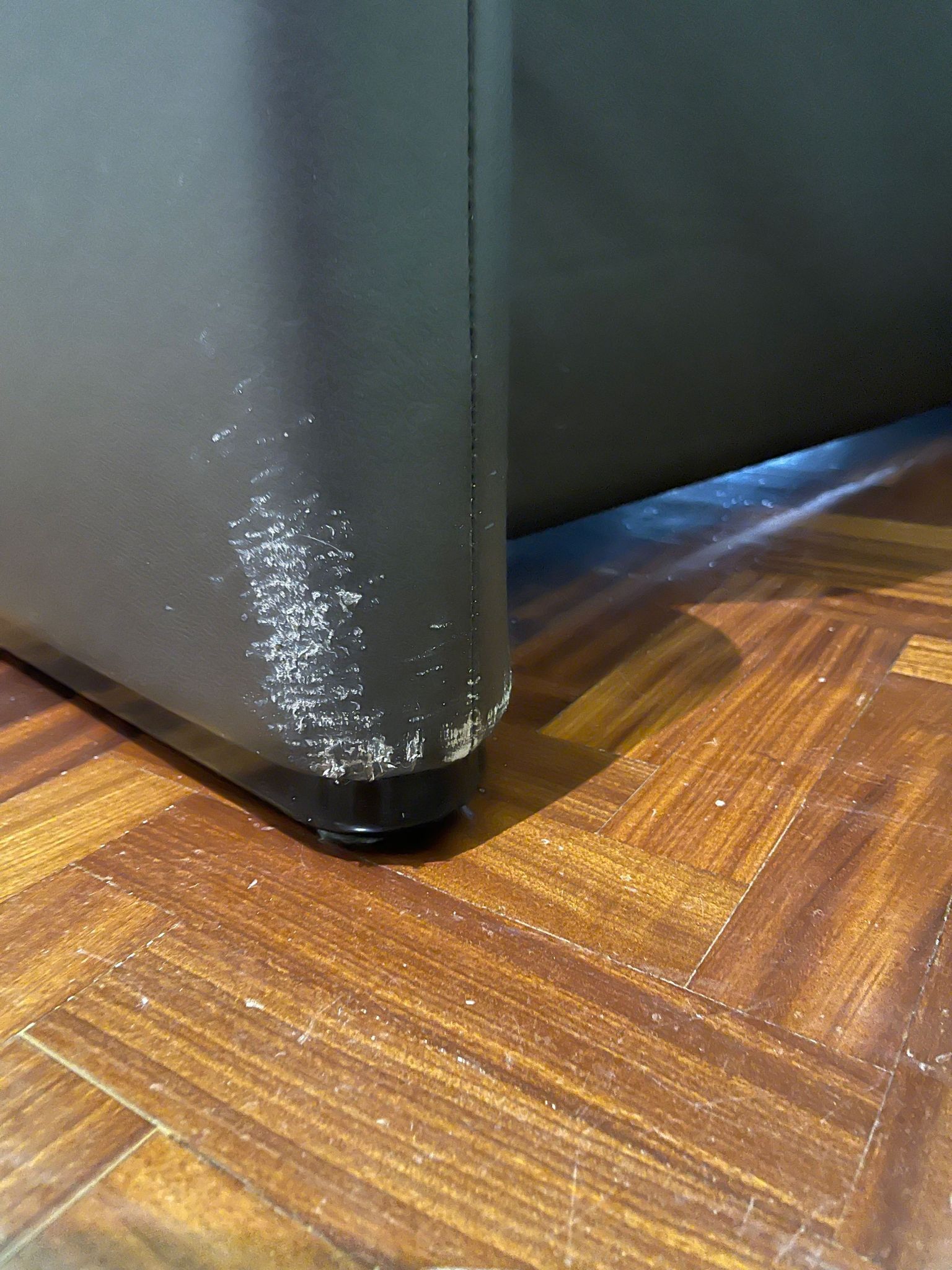 Divano Maralunga 3 posti in pelle, Cassina | Deesup