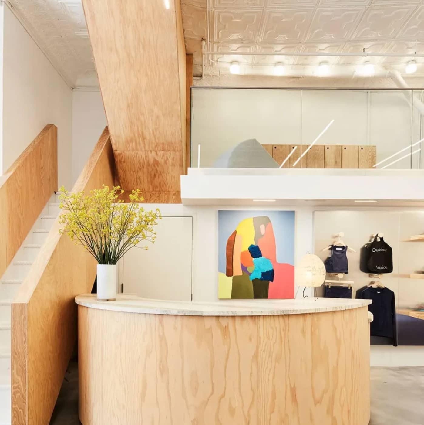 Outdoor Voices Centralizes their Communications | Dialpad