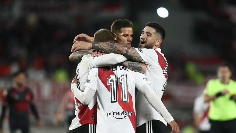 River venció a Barracas, sigue arriba y llega firme al clásico • Diario ...