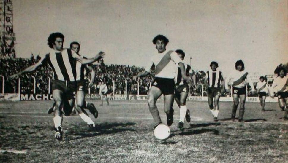 El día que Jorge Newbery puso de rodillas a River Plate en el Eva Perón ...