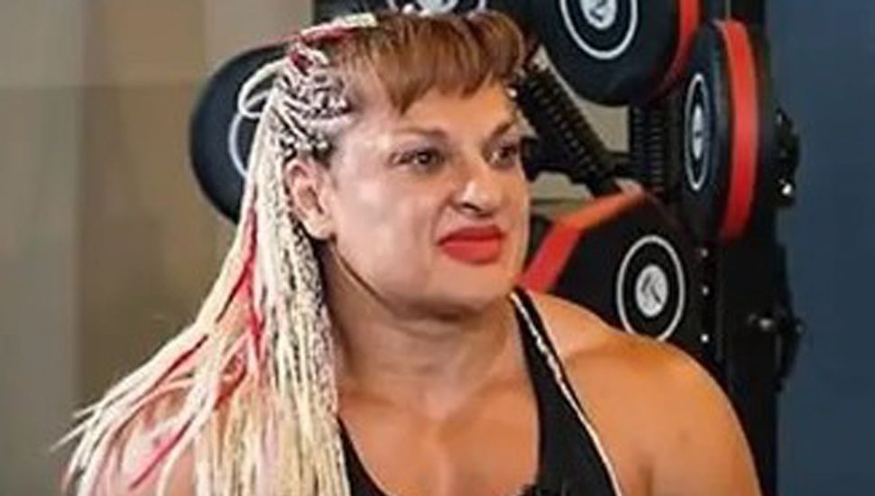Alejandra "Locomotora" Oliveras dijo que "El boxeo no me dio un peso ...