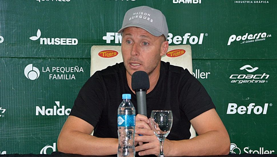 Israel Damonte: “Estamos en la búsqueda de dos o tres jugadores más ...