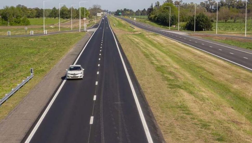 Autopista de Ruta 8 • Diario Democracia