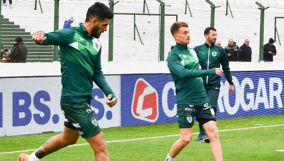 Sarmiento se prepara para enfrentar a Vélez • Diario Democracia