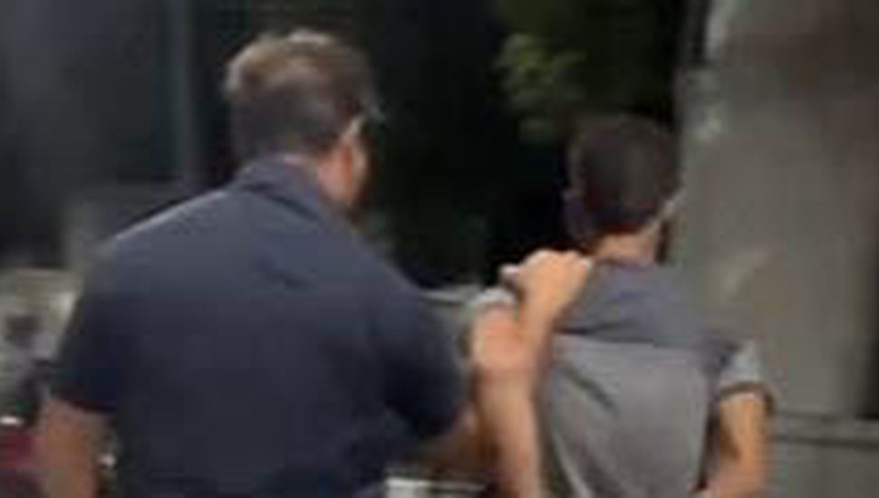 Detenidos e imputados por robar bolsas de cemento de una obra en ...