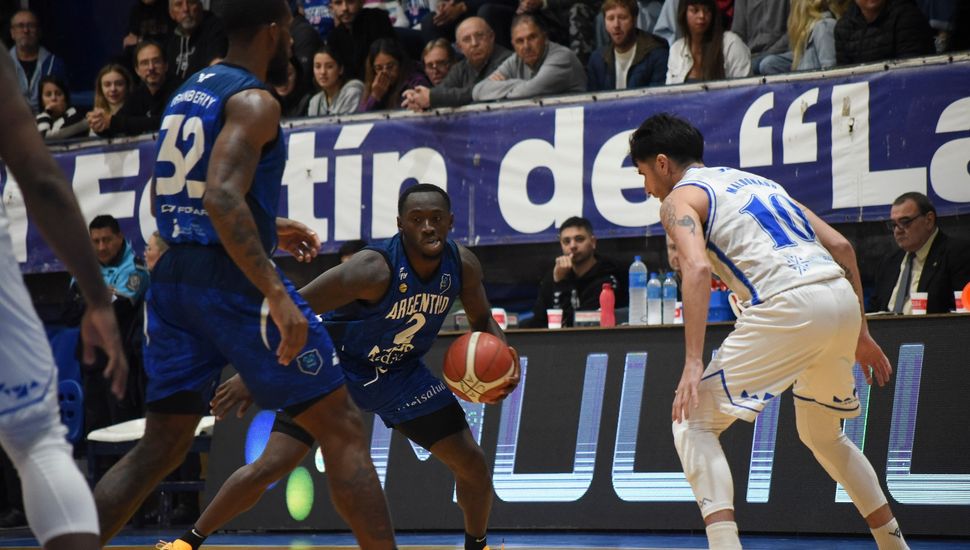 Argentino superó a Riachuelo de La Rioja • Diario Democracia