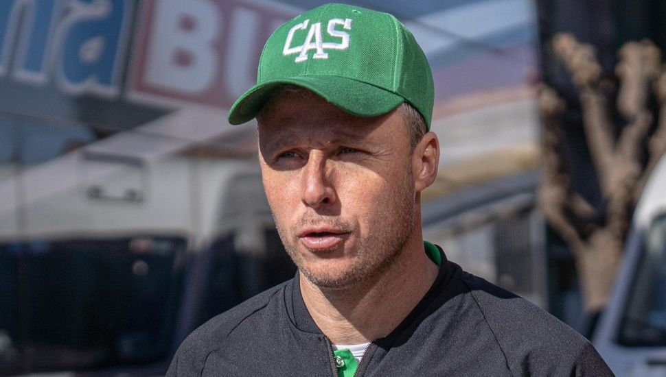 Sarmiento enfrenta a Argentinos, con el objetivo de volver a sumar de a ...