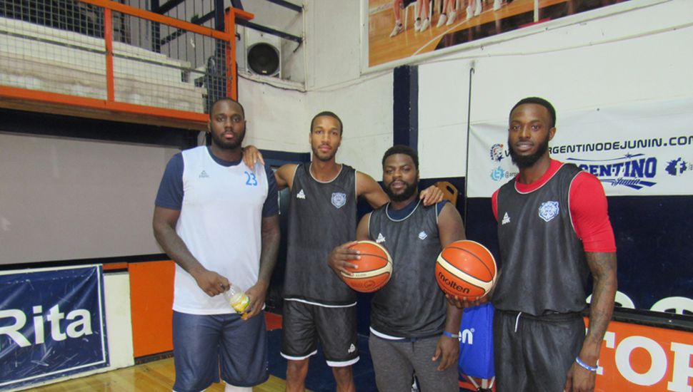 Histórico debut de Argentino con 4 extranjeros • Diario Democracia