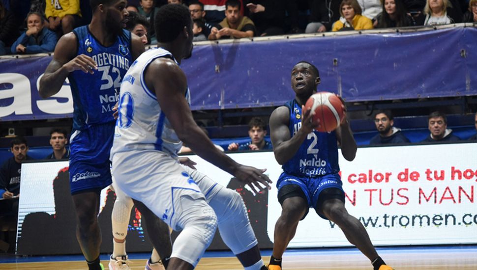 Argentino superó a Riachuelo de La Rioja • Diario Democracia