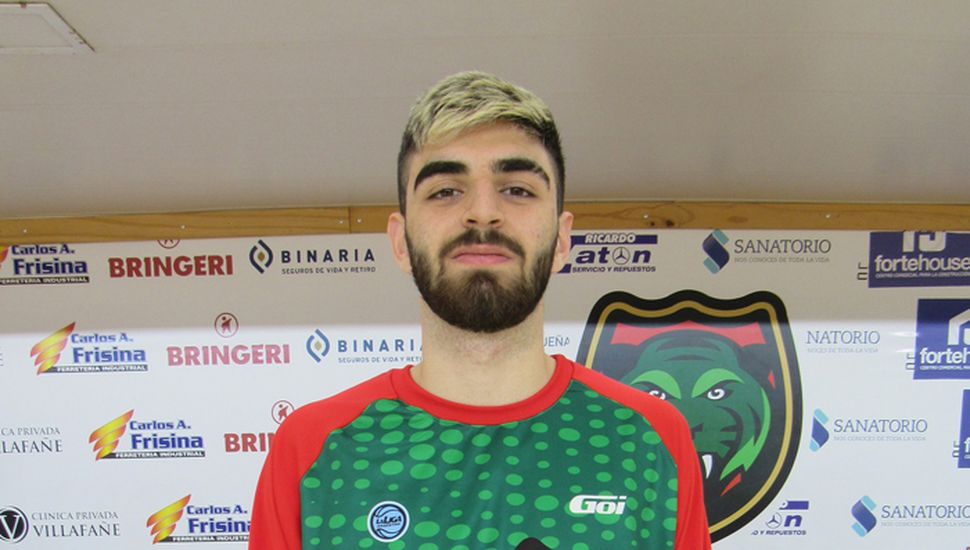 Ciclista visita a Hispano Americano • Diario Democracia