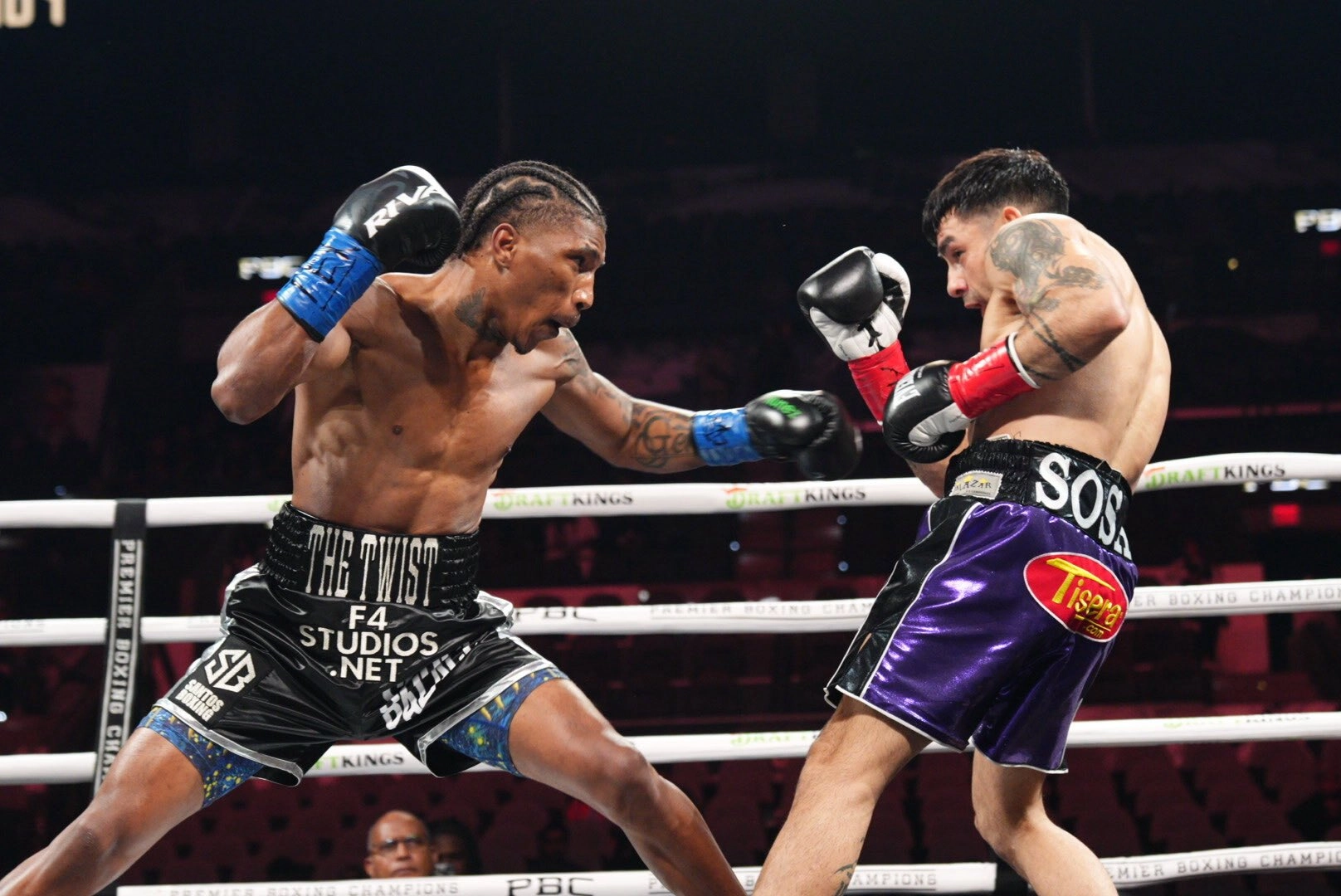 Héctor Andrés Sosa dio batalla, pero cayó por puntos • Diario Democracia