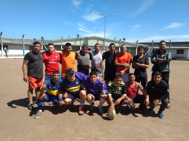 Enseñar rugby en la cárcel: la historia de Lucas Sálice y su aporte a ...