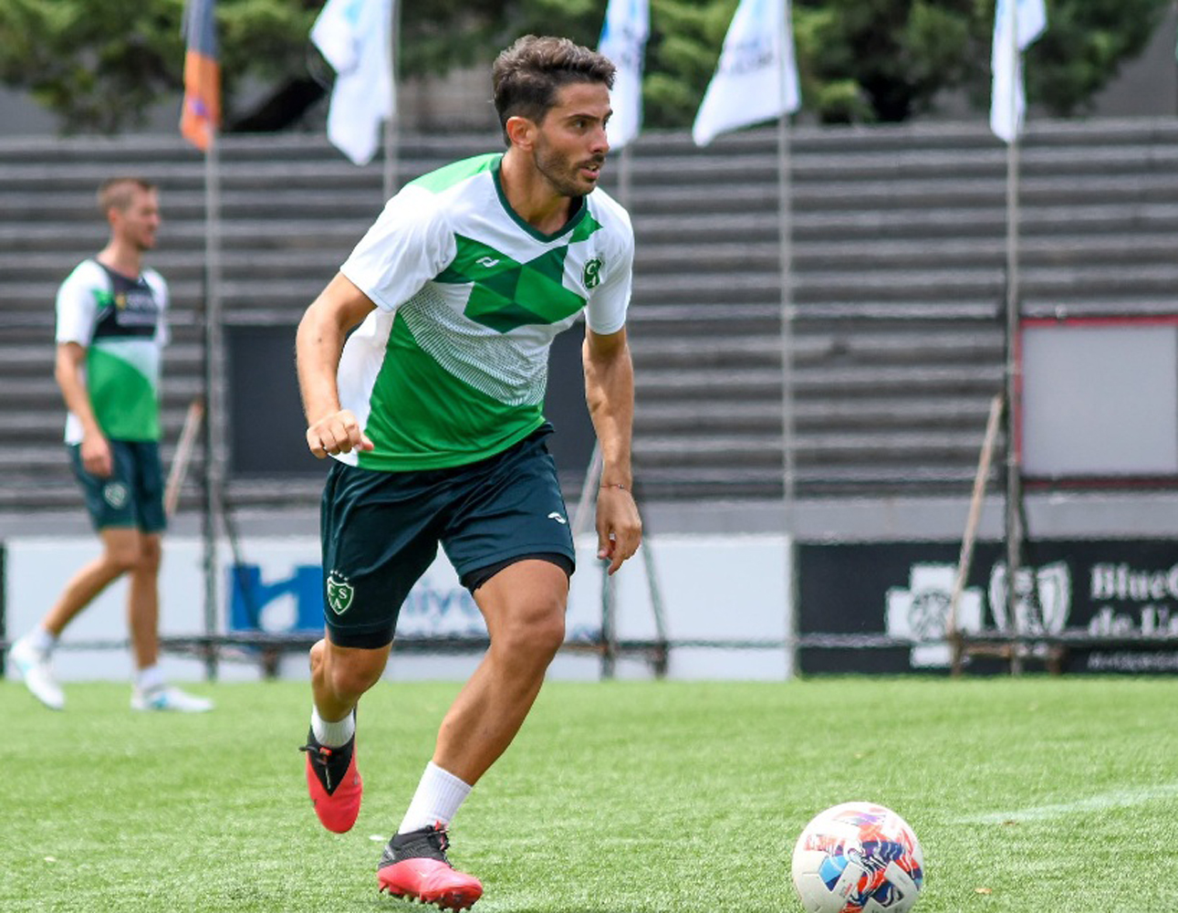 Sarmiento no pudo disputar su último amistoso con Sportivo Las Parejas