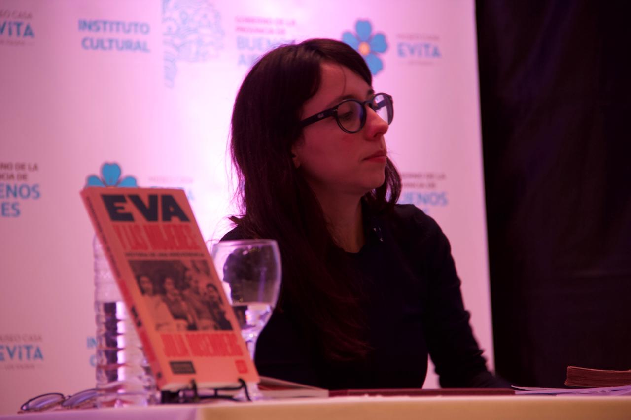 Julia Rosemberg presentó su libro “Eva y las Mujeres”