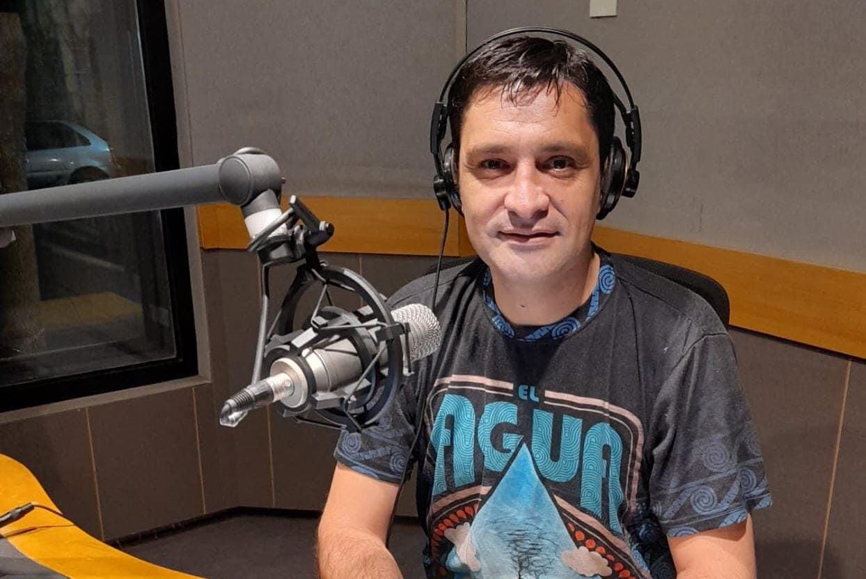 Historia de César Tapia, el locutor de Las Toscas