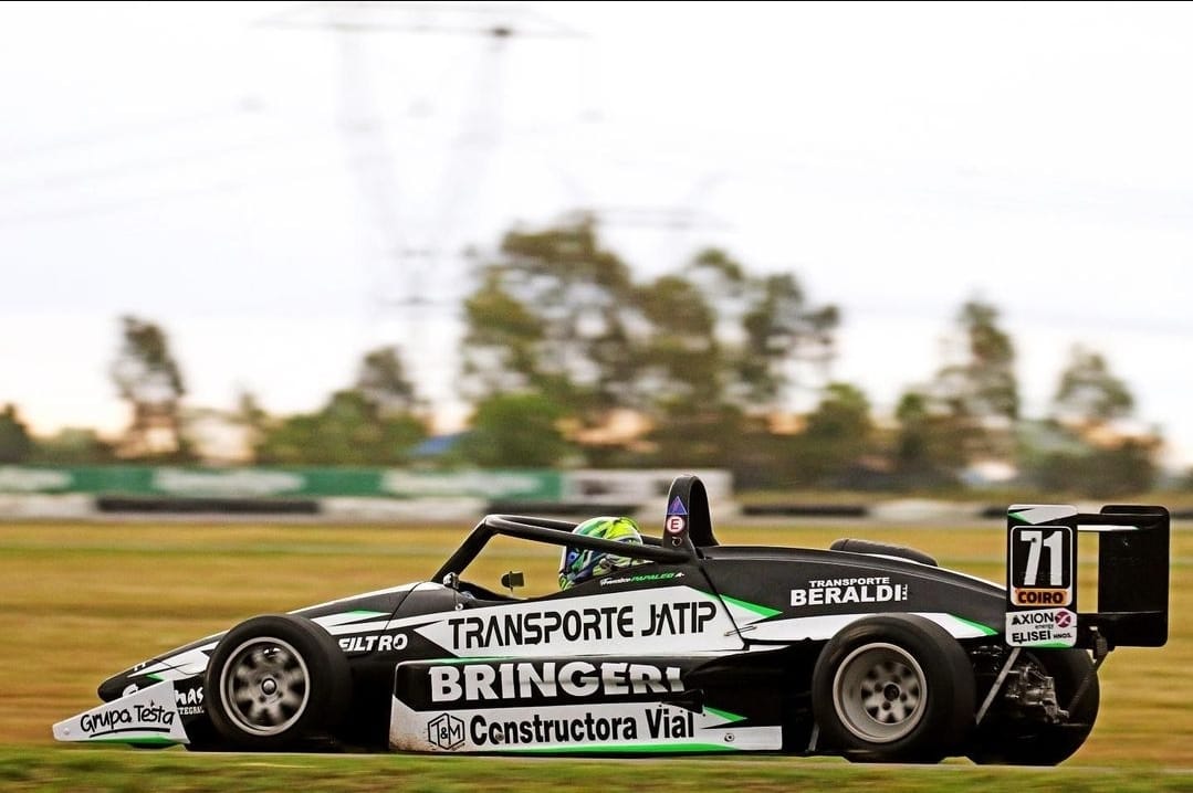 Quintana, Papaleo y Fara debutaron en la Fórmula 3