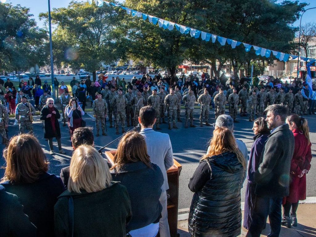 Junín celebró el Día de la Bandera