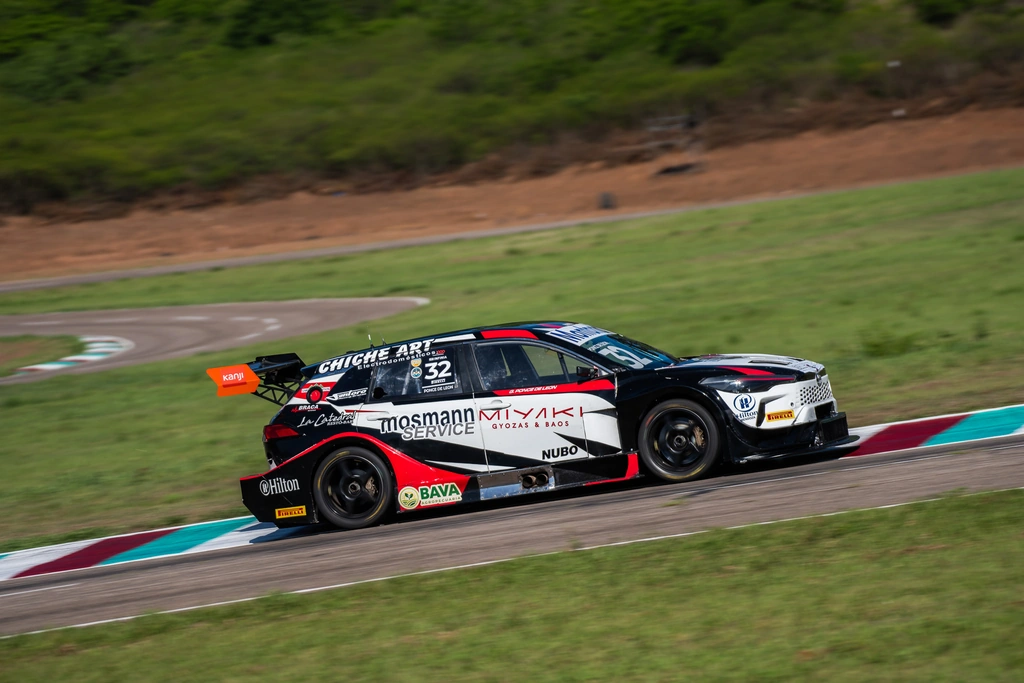 Gabriel Ponce de León y Franco Morillo disputaron la clasificación del ...