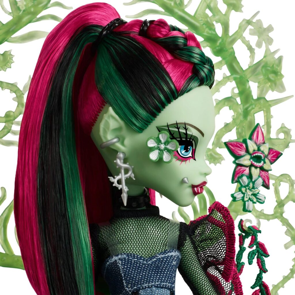 Monster High Generation 1 2025 Skullector Venus McFlytrap