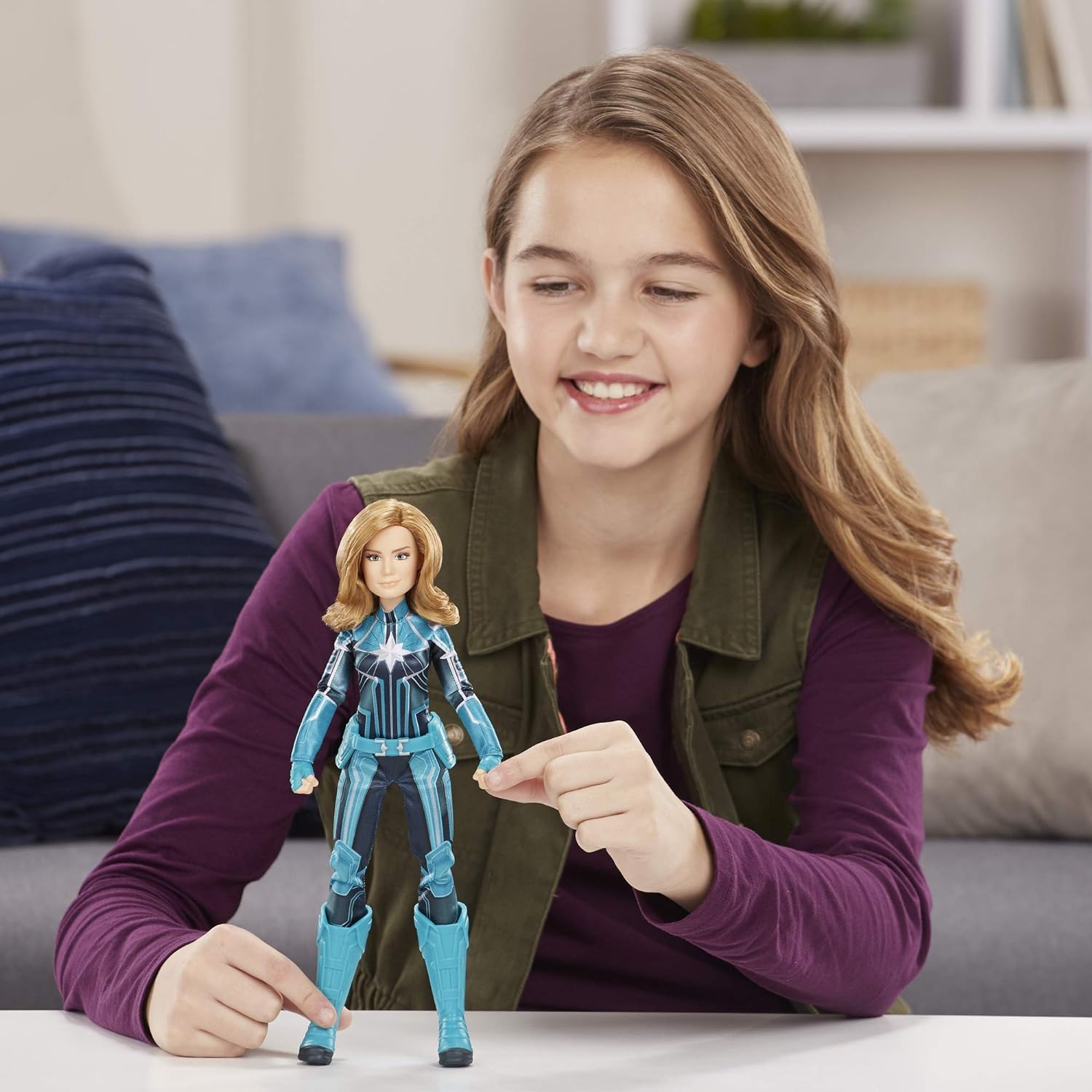 Hasbro Captain Marvel Starforce Doll