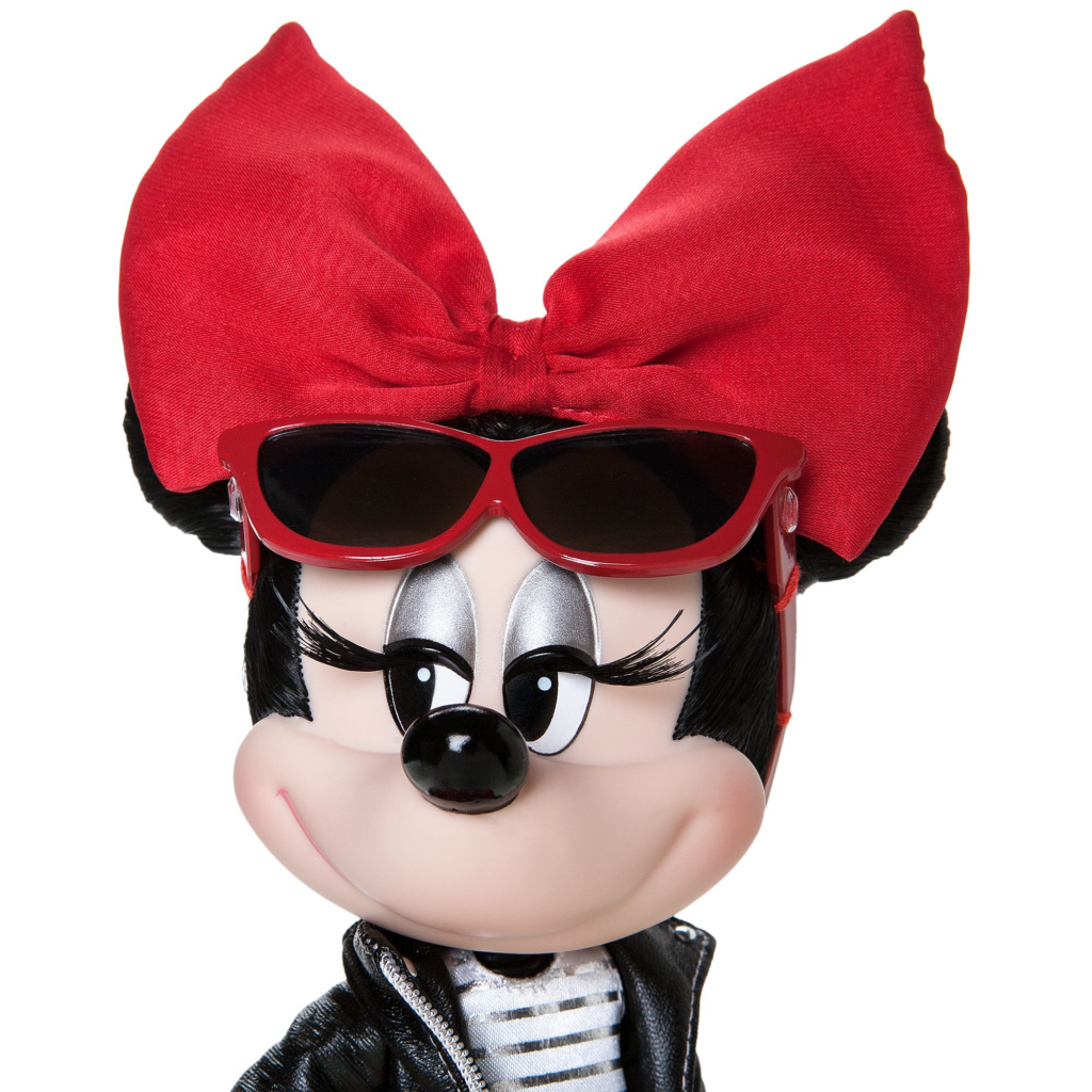 Disney Designer Collection Signature Minnie Mouse 3