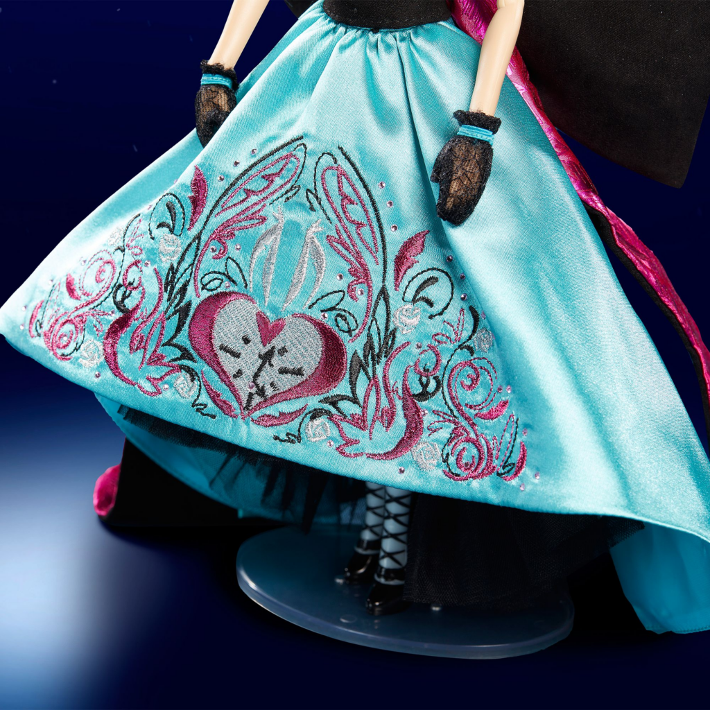 Disney Designer Collection Midnight Masquerade Alice Doll