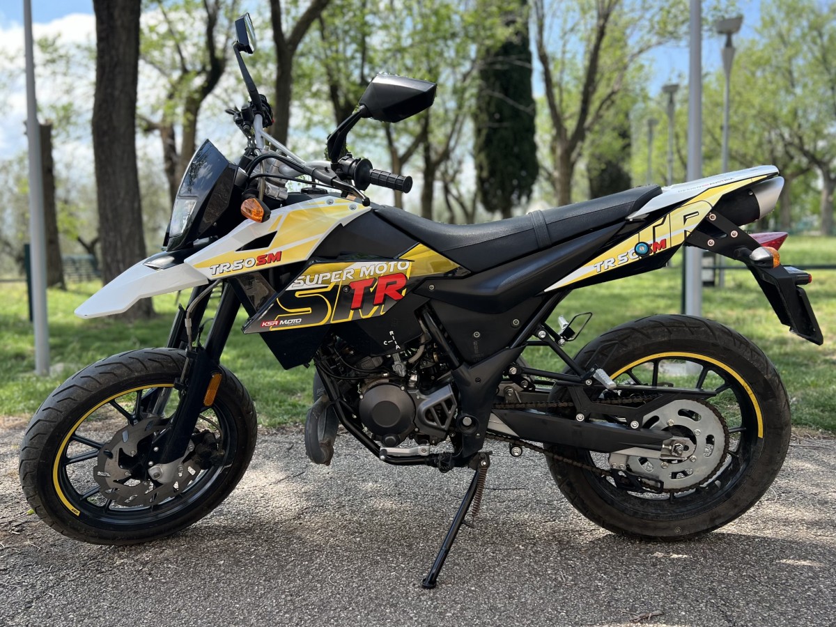 Annuncio Moto KSR Motard TR50SM 2T a San Paolo di Civitate – Usato Dueruote