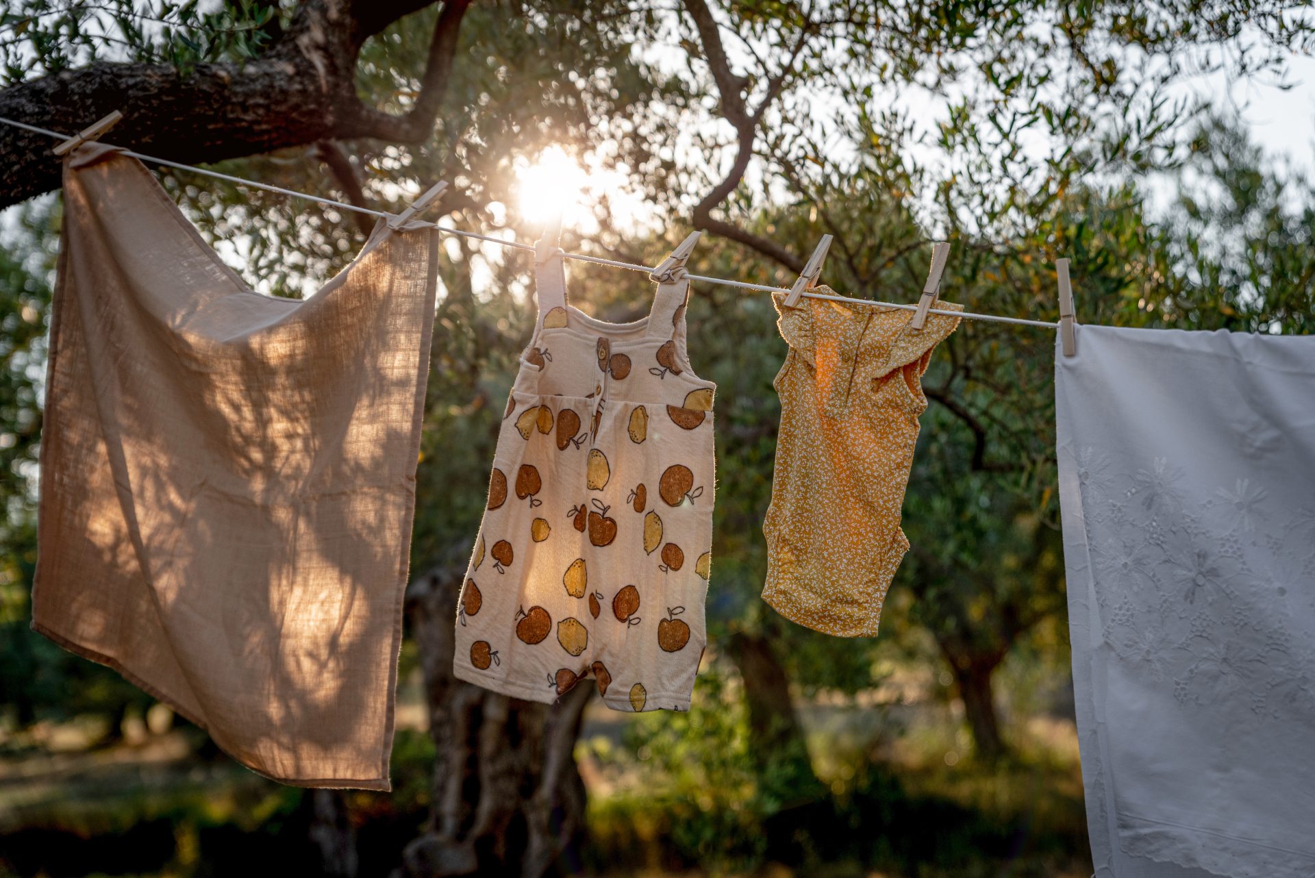 Ithy - Comprehensive Research Paper on Persistent Odors in Baby Clothes