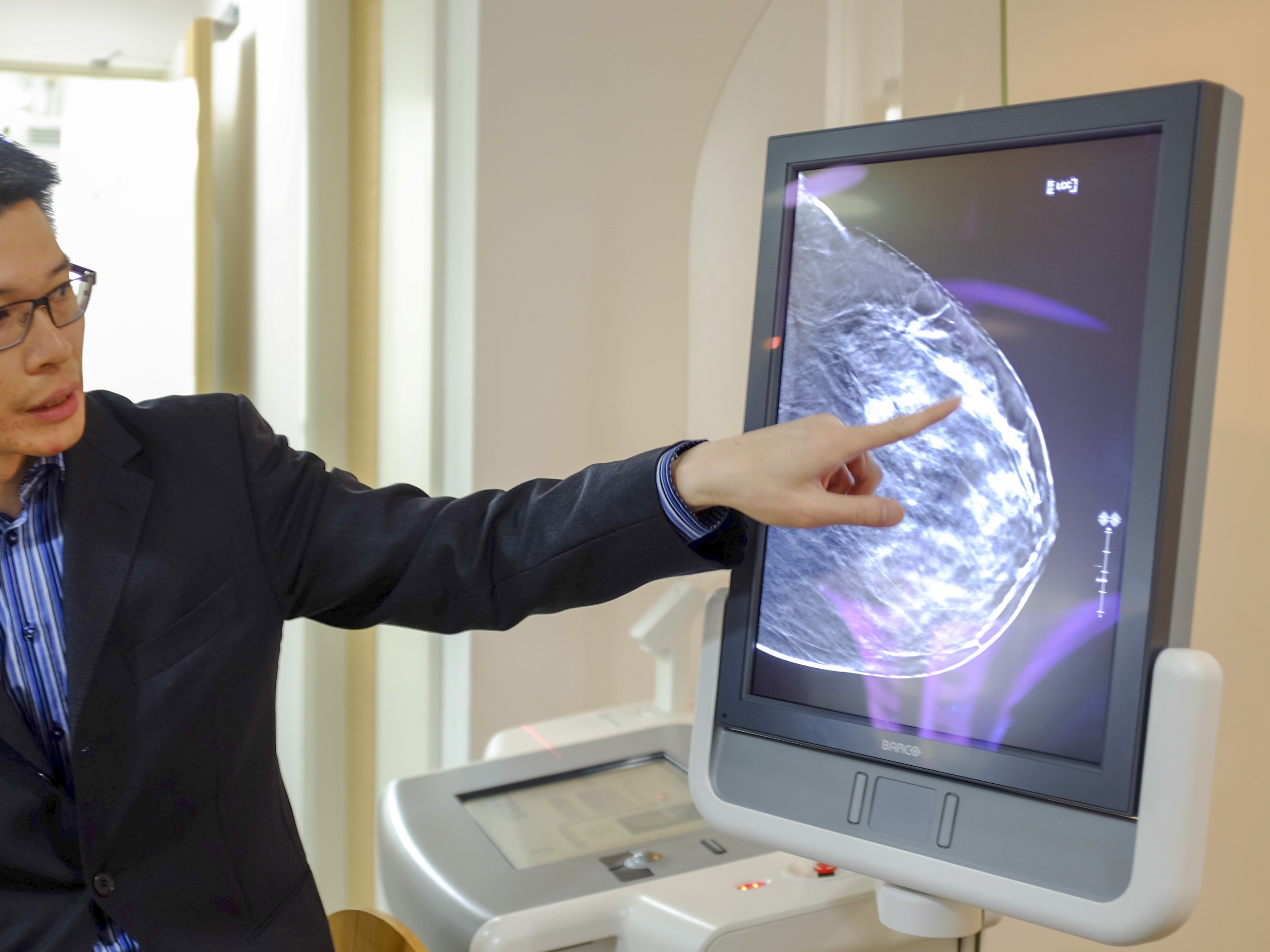 Ithy - Innovative Diagnostic Techniques in Breast Imaging