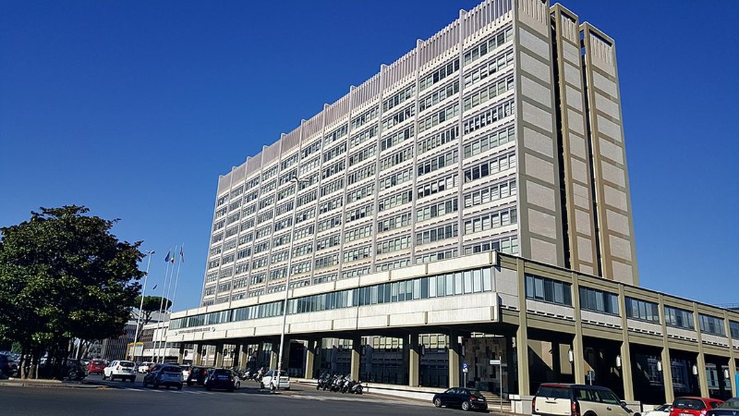 Ithy - INPS e INAIL: Guida Completa per una Presentazione Efficace