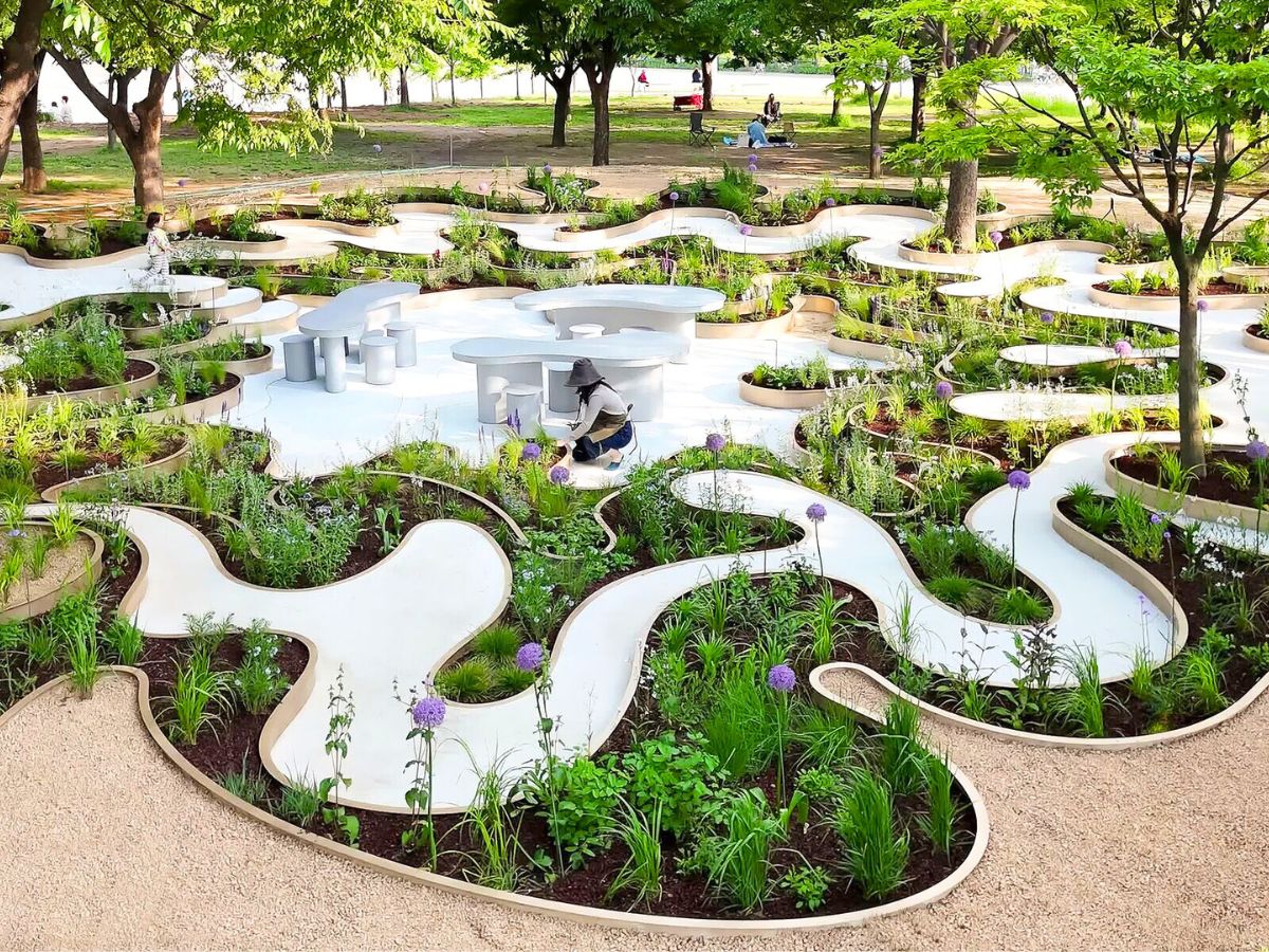 Ithy - How Labyrinths Shape Modern Urban Design