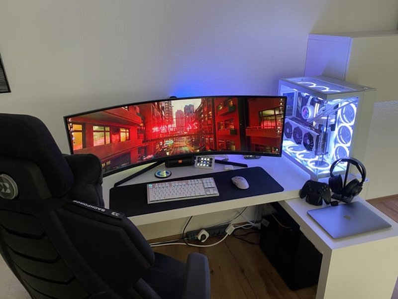 Ithy - Maximizing Local Coding with RTX 4090: Choose the Ultimate LLM