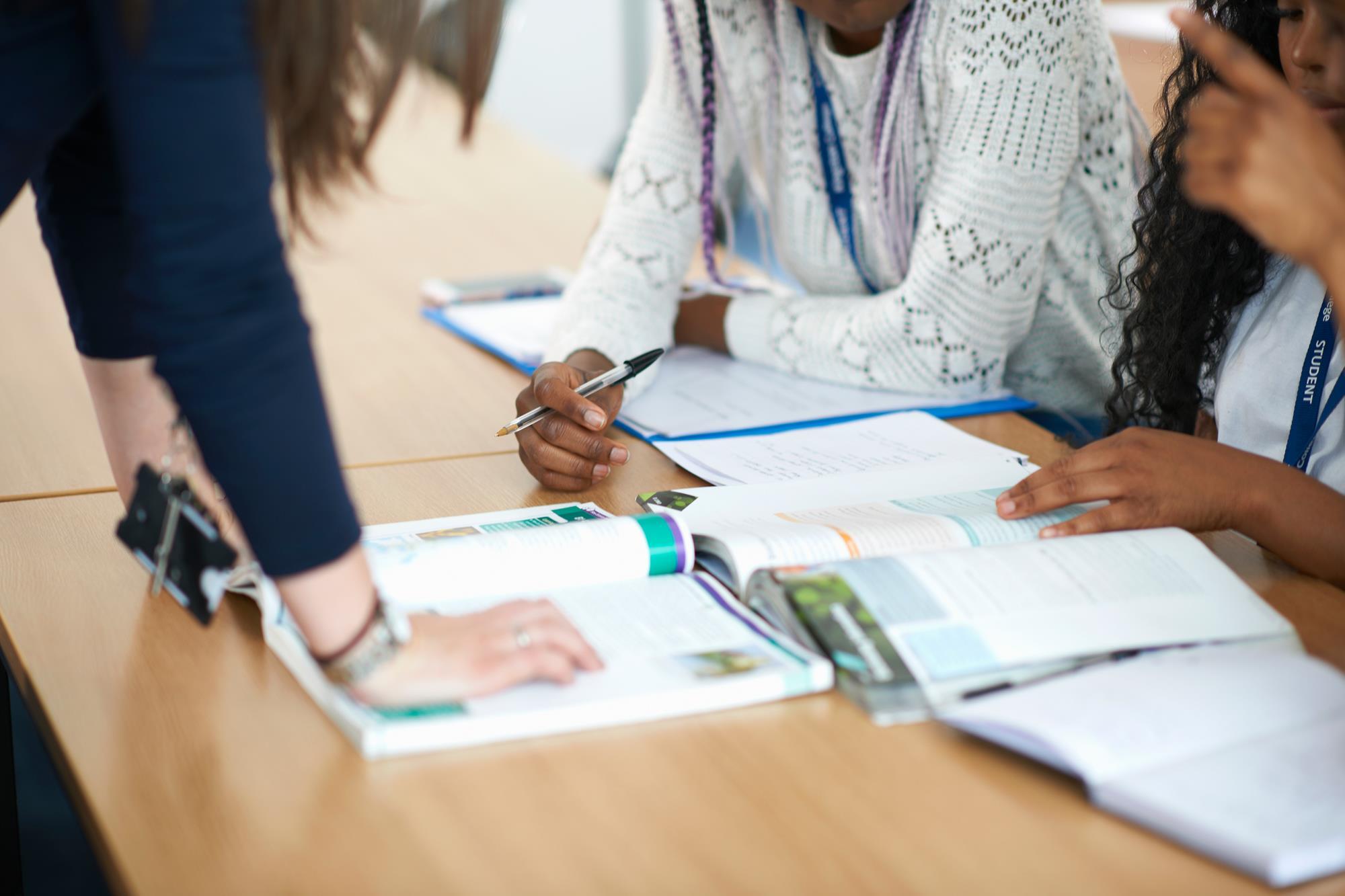 Ithy - Survey Questionnaire: Epekto ng Modular Learning sa Akademikong ...