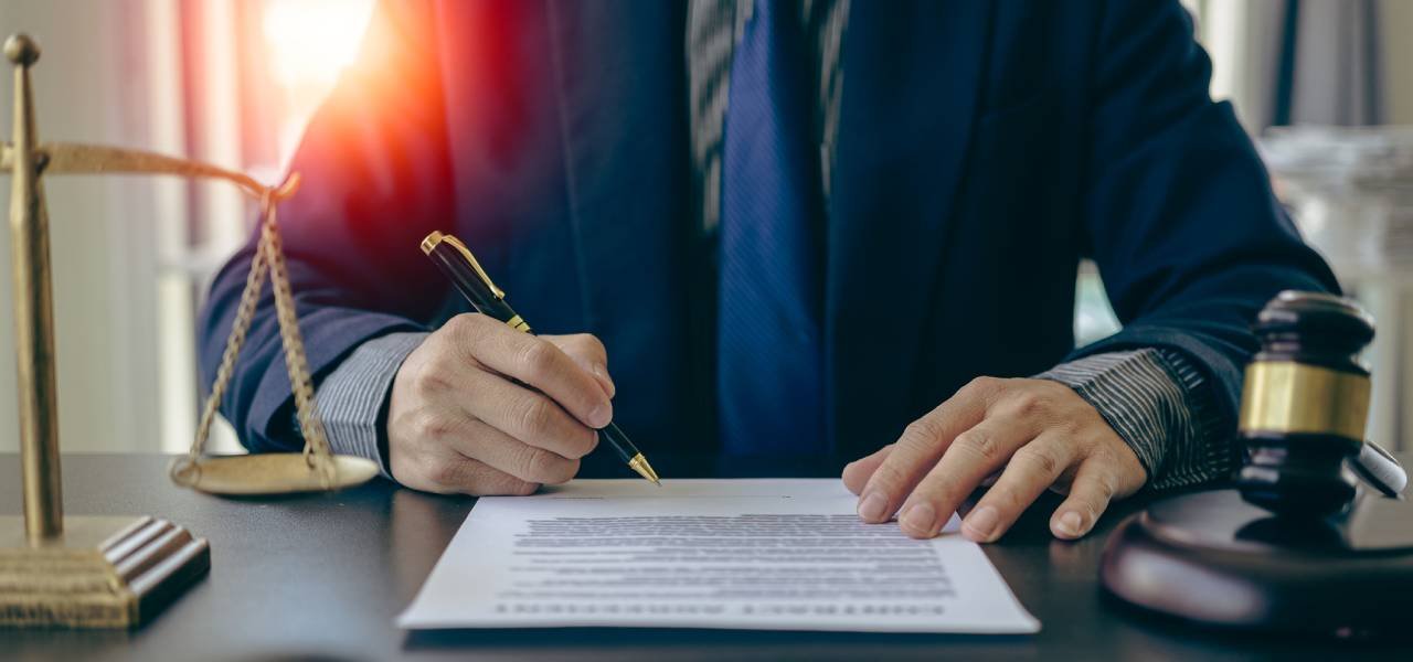 Ithy - Navigating Subcontractor Liability for Utility Damage: Essential ...