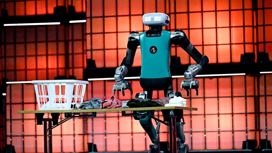 Ithy - 2025年第一季度：美國人形機器人市場的里程碑與爆發潛力