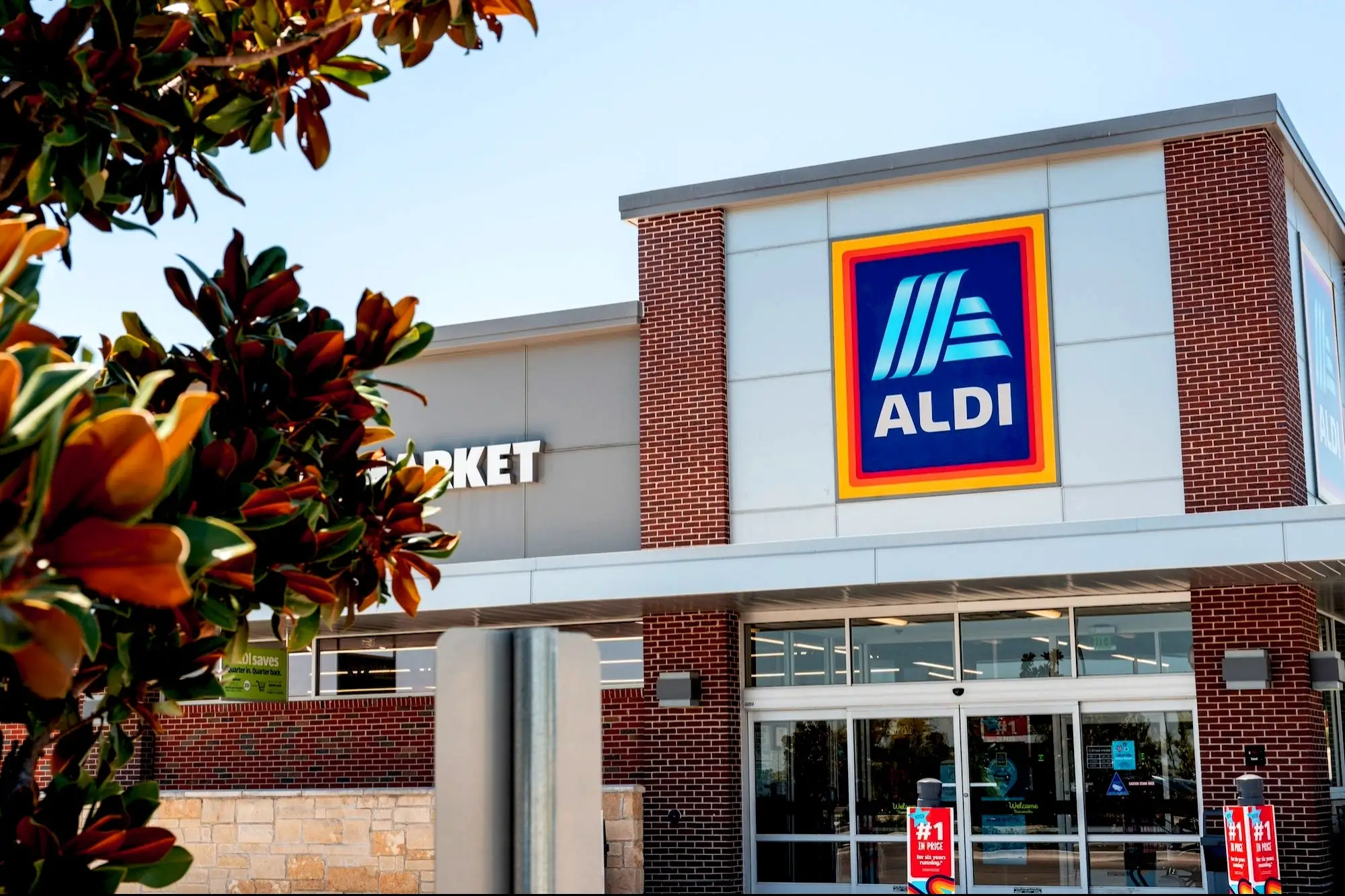 This German Grocer Is Opening 180 Stores in the U.S. — Should Walmart ...