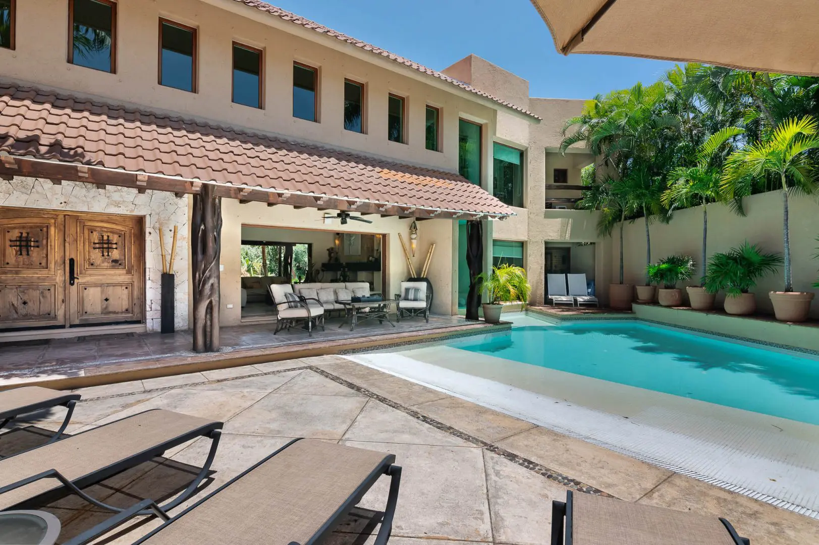 Playa Spanish Hacienda Villa - Elimar Properties