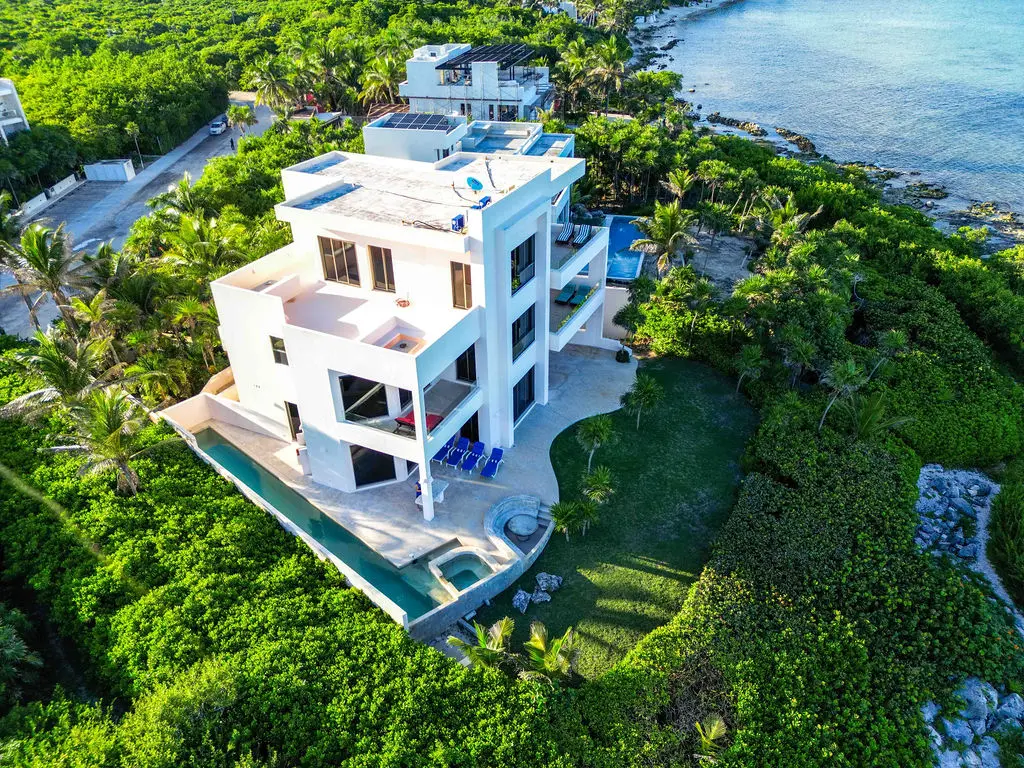 Akumal Punta Sur Beachfront Home - Elimar Properties