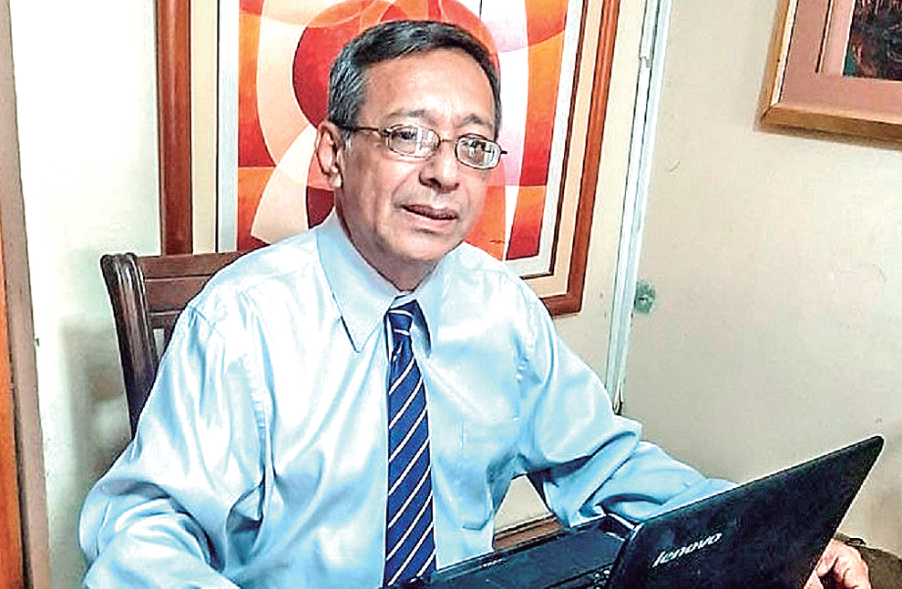 Gabriel Gallo Olmos: “A los piuranos les falta una mayor identidad ...