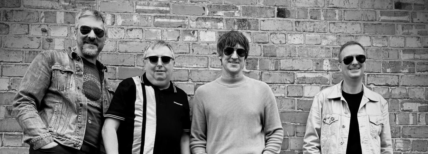 Hire The Vinyls | Indie band in Birkenhead