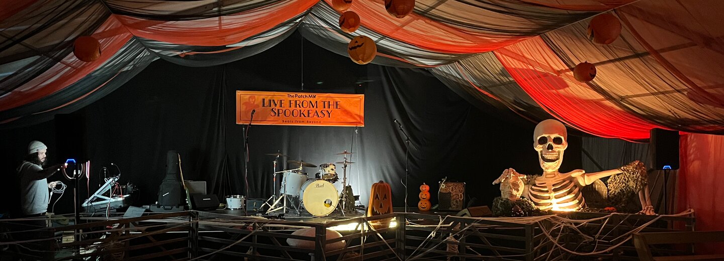 Hire Limelight Acoustic | Acoustic duo in Bedford