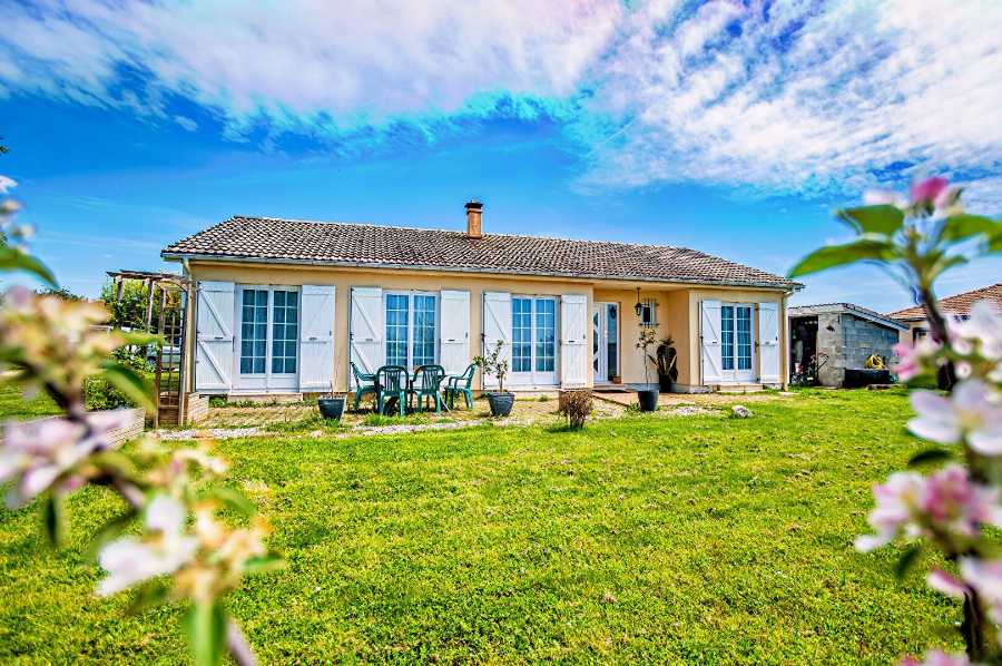 Maison à vendre à Pizay (01120) 5 pièces 120 m²