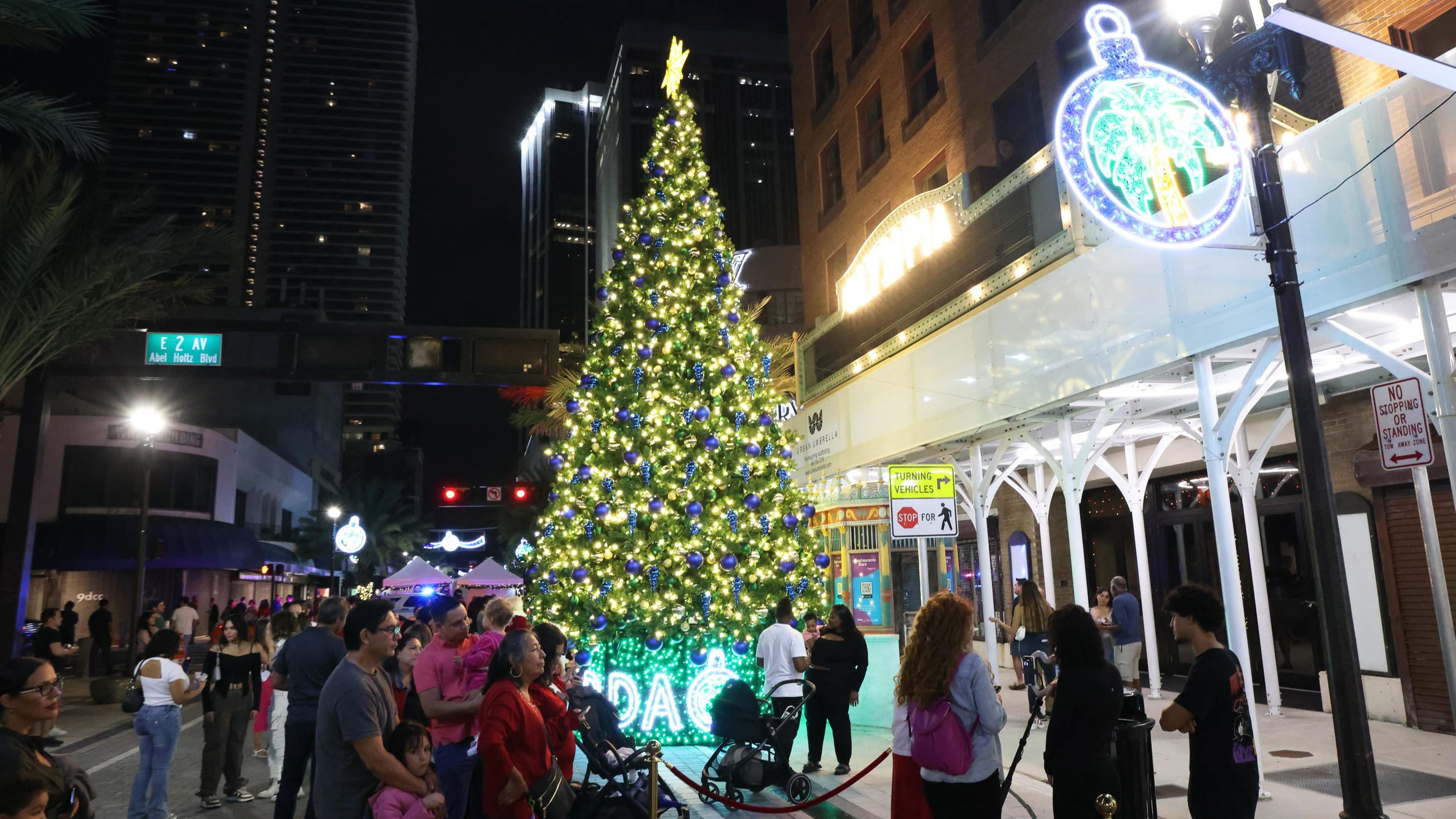 The Miami DDA Presents The 3RD Annual Downtown Miami Holiday Lighting ...