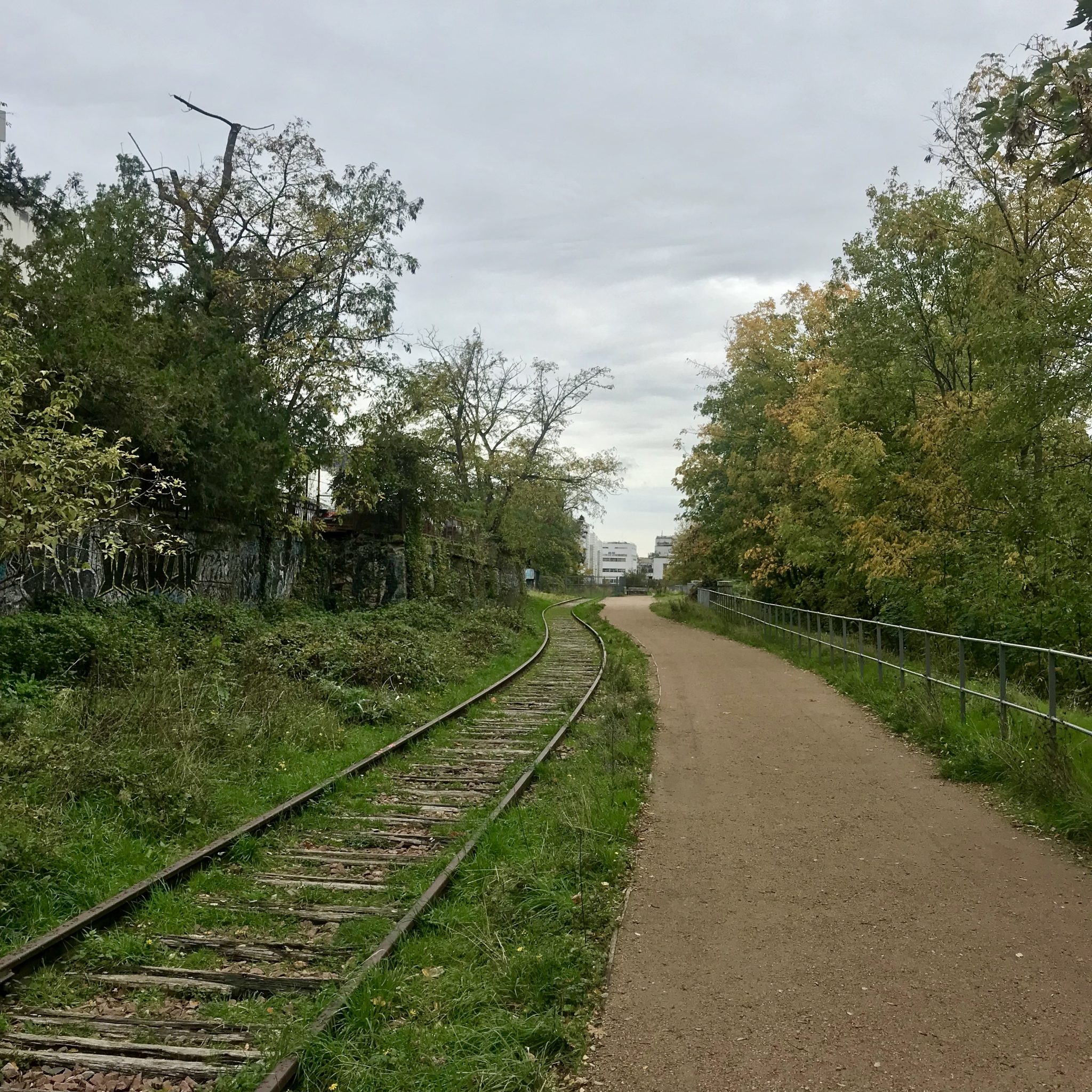 12 heures et 56 km, mon tour de Paris à pied sur le GR 75 la veille du ...