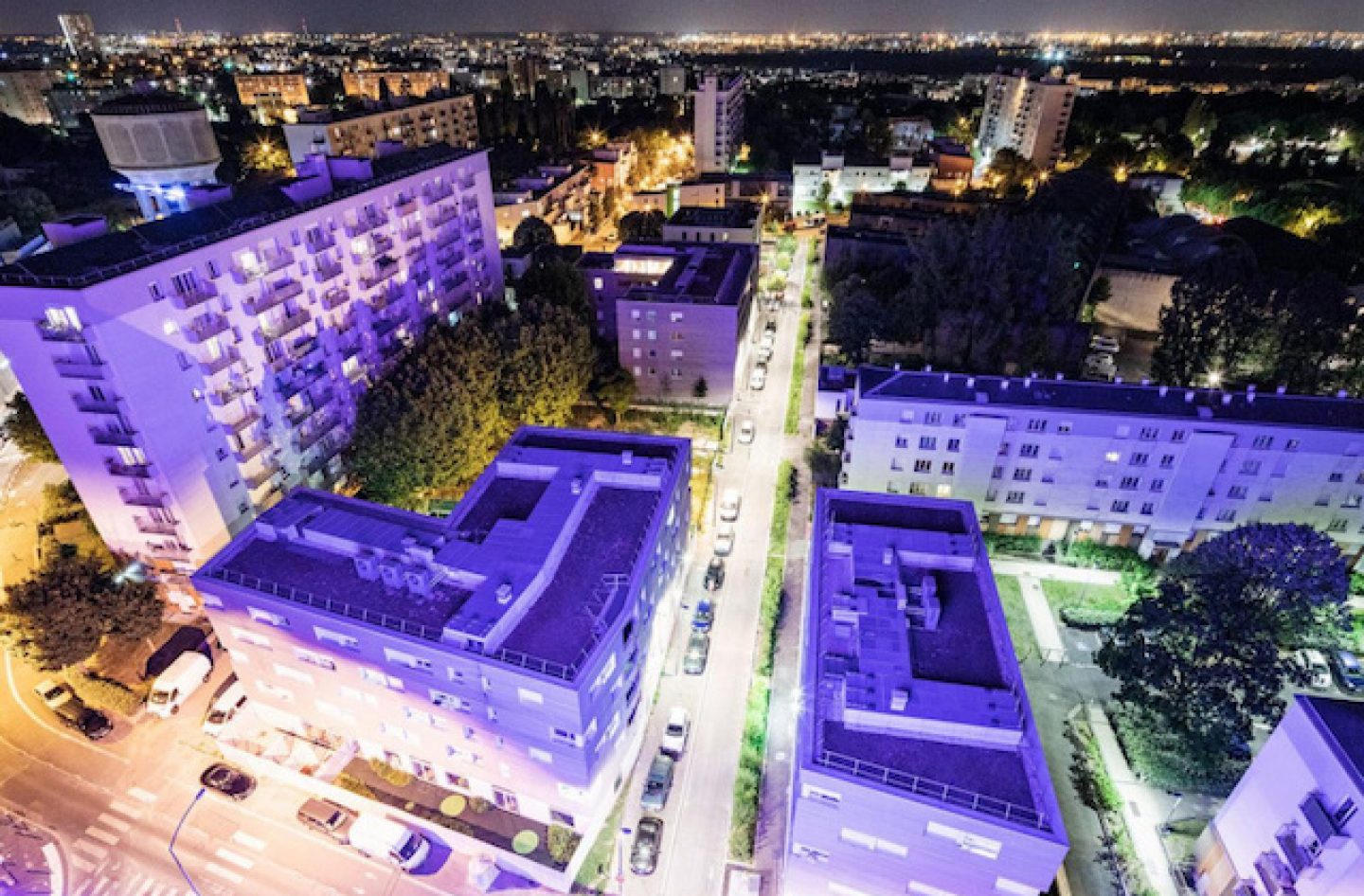 PixelFaçade, l’oeuvre qui sublime une tour HLM à Montreuil