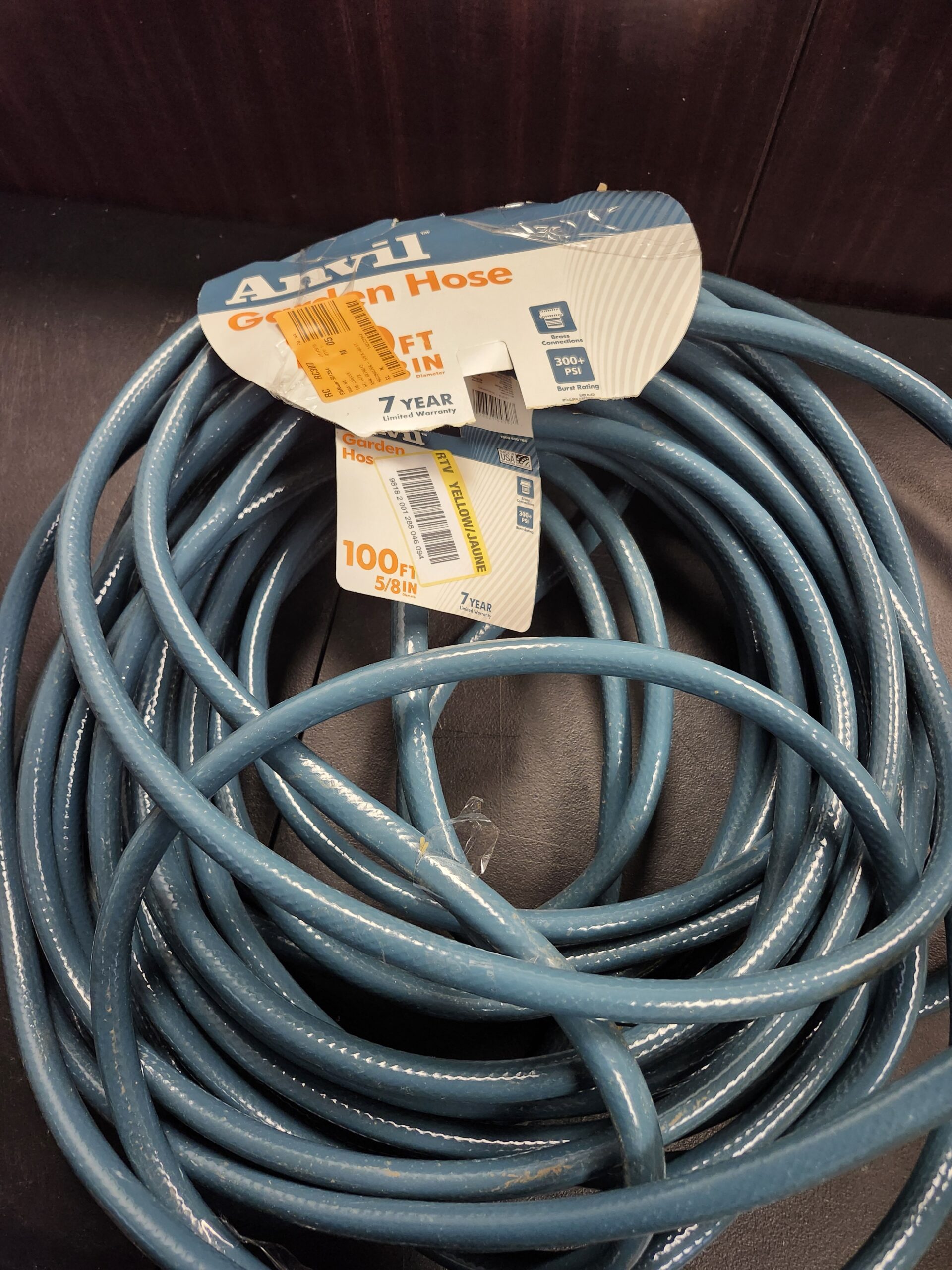 ***USED***Anvil 5/8 in. x 100 ft. Medium-Duty Garden Hose - EZ Auction