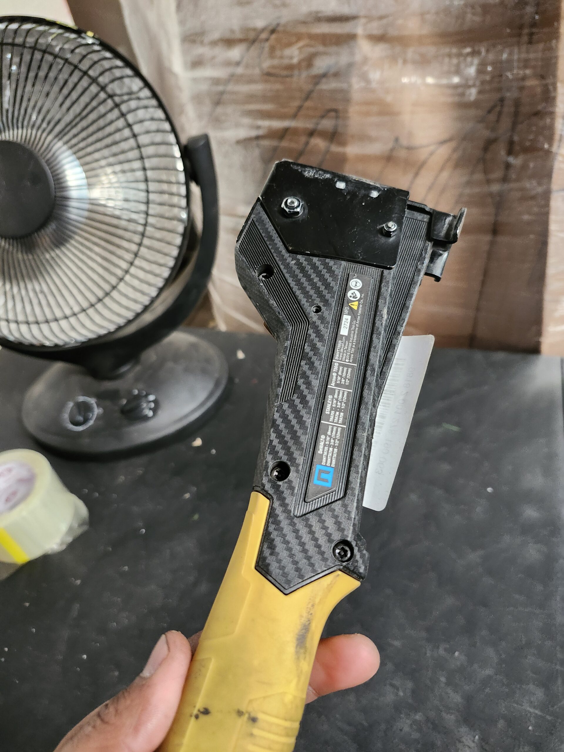 " DEWALT Carbon Fiber Composite Hammer Tacker *A LITTLE DIRTY FOR ...