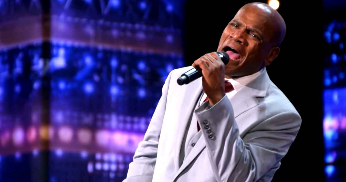 Simon Cowell Stops 12-Year-Old Twice, Then She Stuns The Judges With An ...