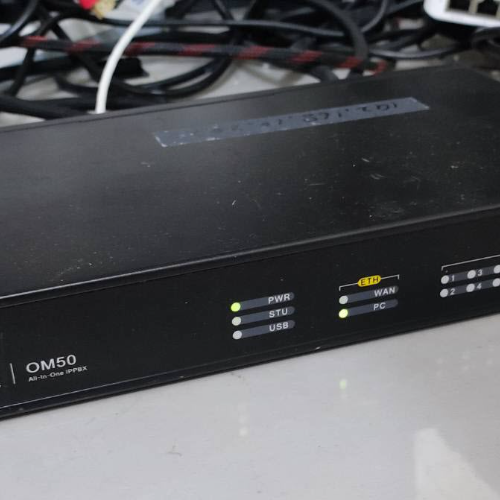 全家 好賣+ - 上海迅時 OM50 16FXS IP PBX