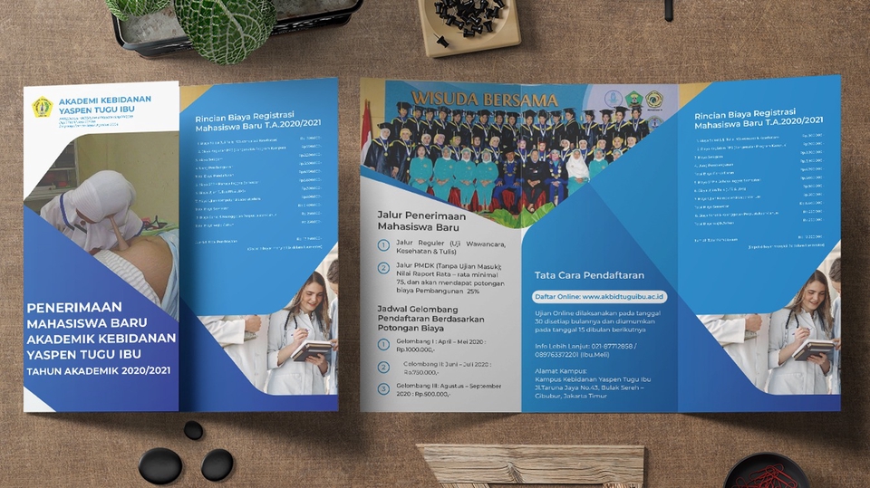 Desain Brosur modern dan minimalis